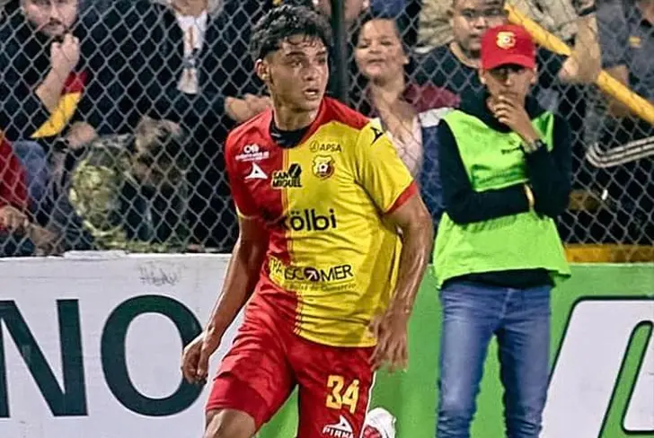 Andy Rojas, la joya del Herediano que promete muchos goles esta temporada